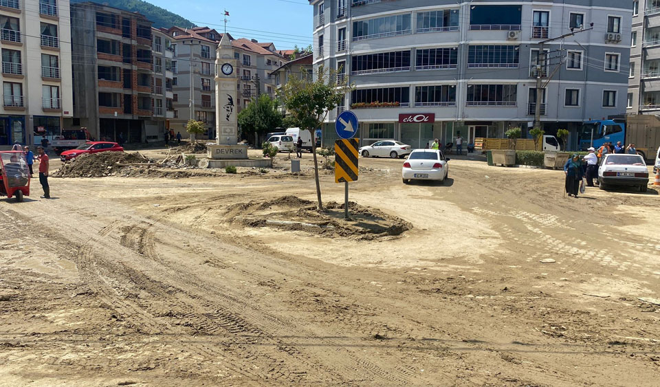 Selin Vurduğu Devrek İlçesinde Hayat Normale Dönüyor - Köroğlu Gazetesi ...